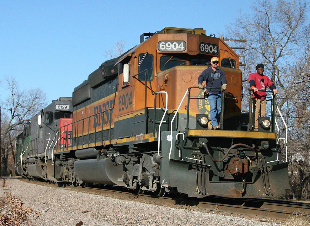 BNSF 6904